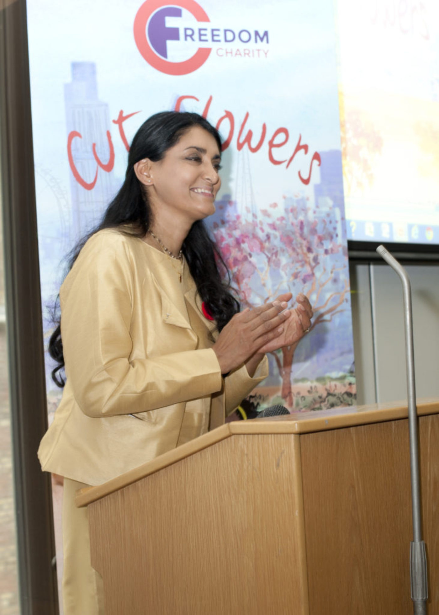 aneeta prem, freedom charity, cut flowers, - Cut Flowers